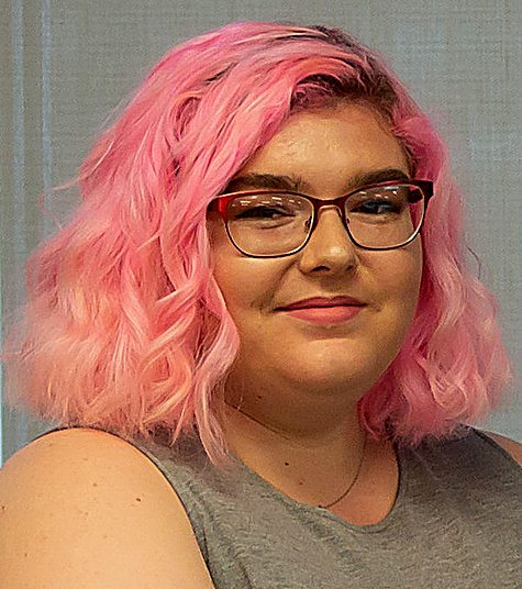 Lisa Hallock's Instagram, Twitter & Facebook on IDCrawl